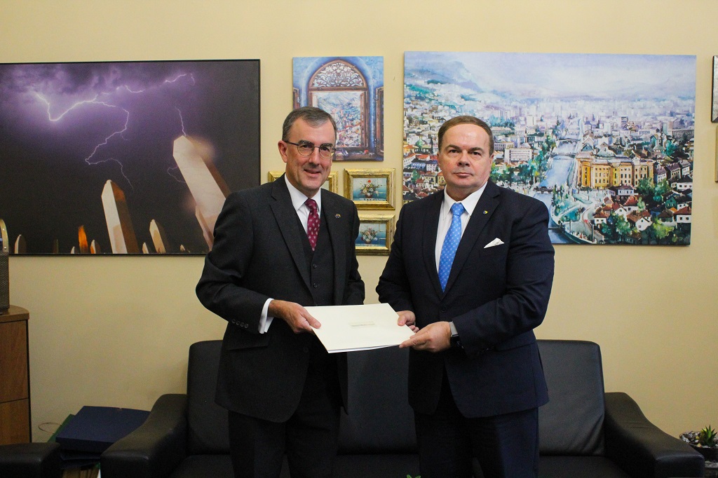 Novoimenovani ambasador Australije za Bosnu i Hercegovinu Ian David ...